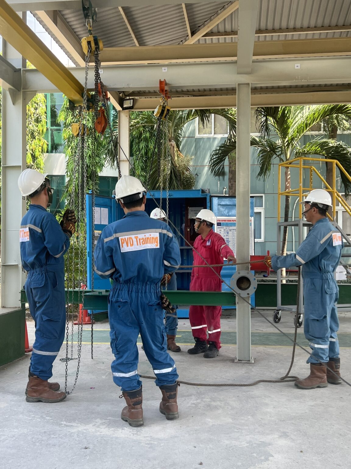 Thông báo triển khai khóa đào tạo OPITO Rigger Initial Training tại PVD ...